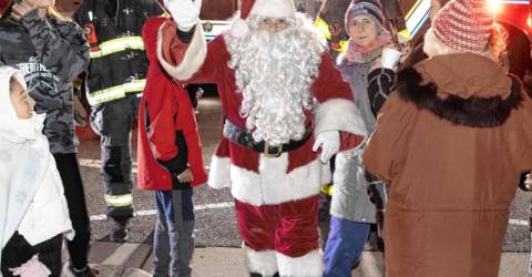 Photos: Christmas Tree Lighting in Sparta