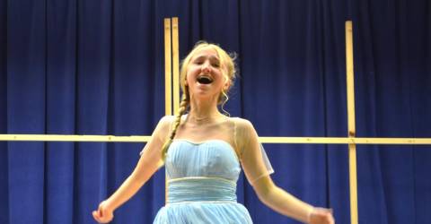 Pope John to present Frozen Jr