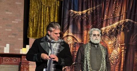 ‘Christmas Carol’ onstage tonight