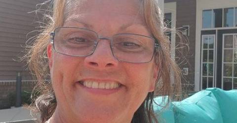 As roots grow out, it’s a chance for a new look