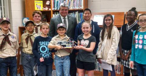 Pope John robotics teams share ideas with Sen. Oroho