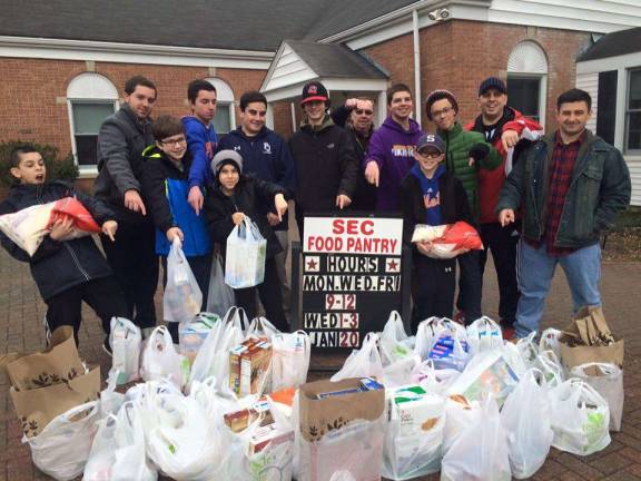 Kateri Squires shop and stock for the Sparta Food Pantry